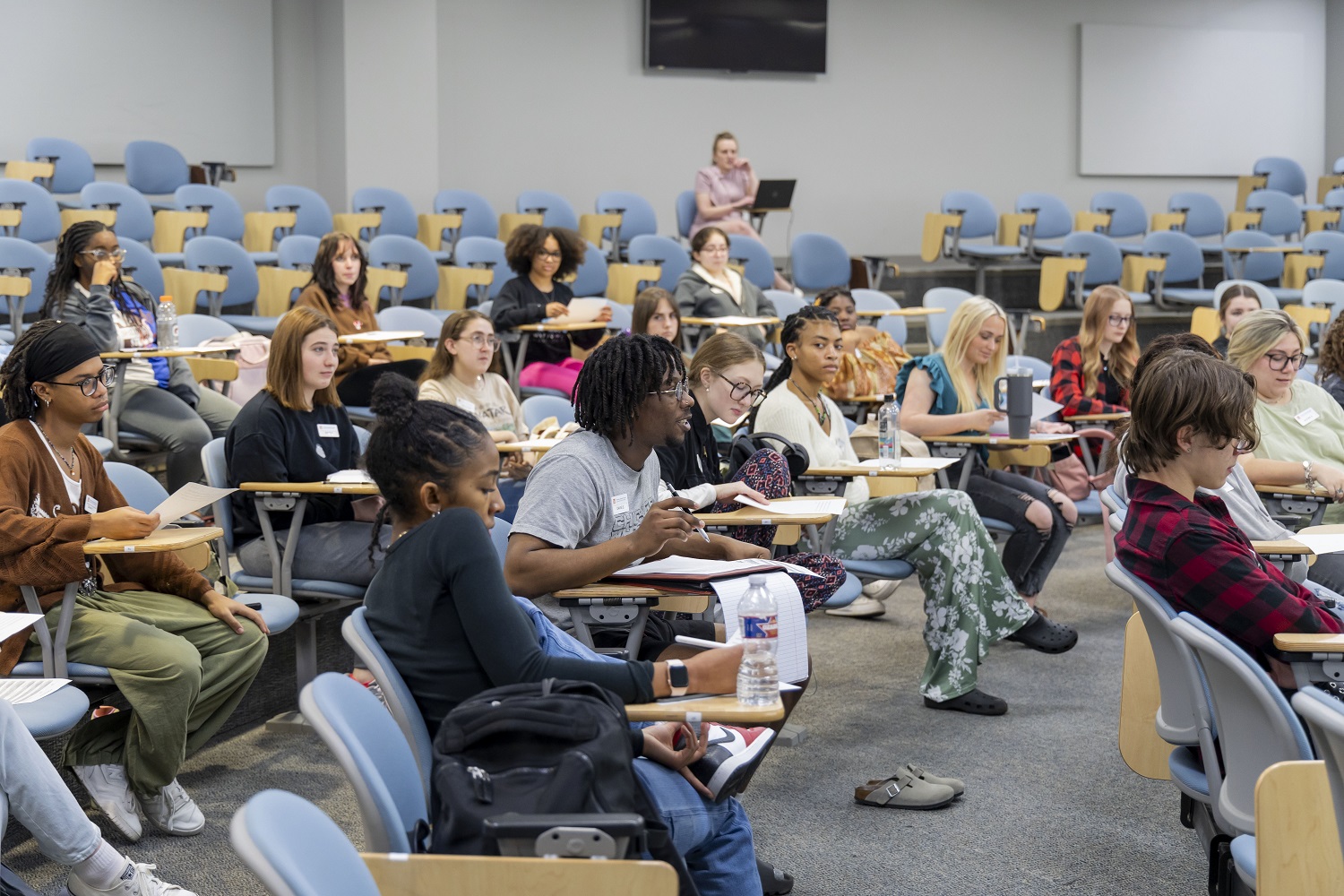 Voir Dire with the Freshman Leadership Program – Center for Law ...
